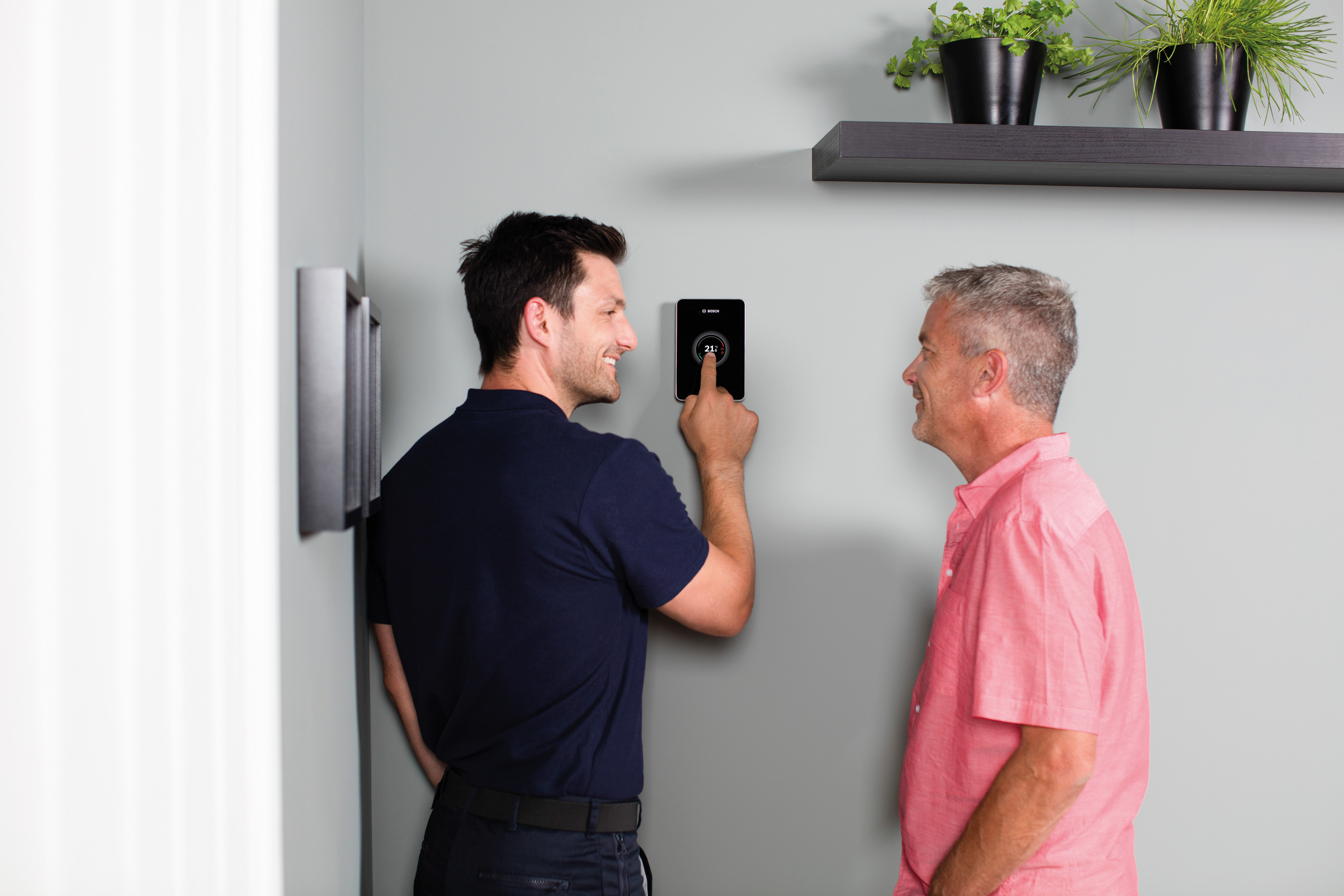 Bosch EasyControl - Lifestyle | Worcester Bosch