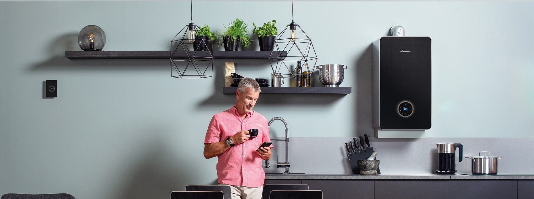 Changing from a conventional to a combi boiler | Worcester Bosch